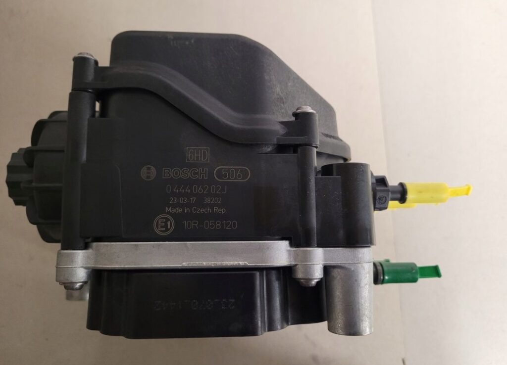 Volvo AdBlue dosing pump 23477449, FM460, FM440 - Ziedel