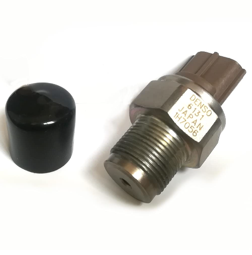 Common Rail Fuel Pressure Sensor 499000-6131, 499000-6132 For Isuzu ...